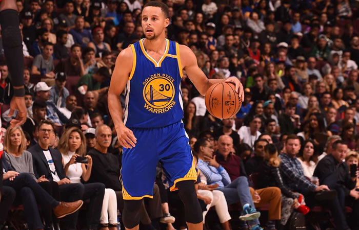 NBA: Stephen Curry rompió récord de triples | Solar Stereo